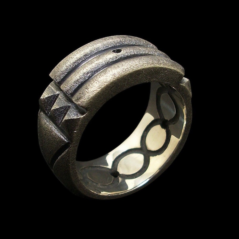 Luxor Ring - Etsy