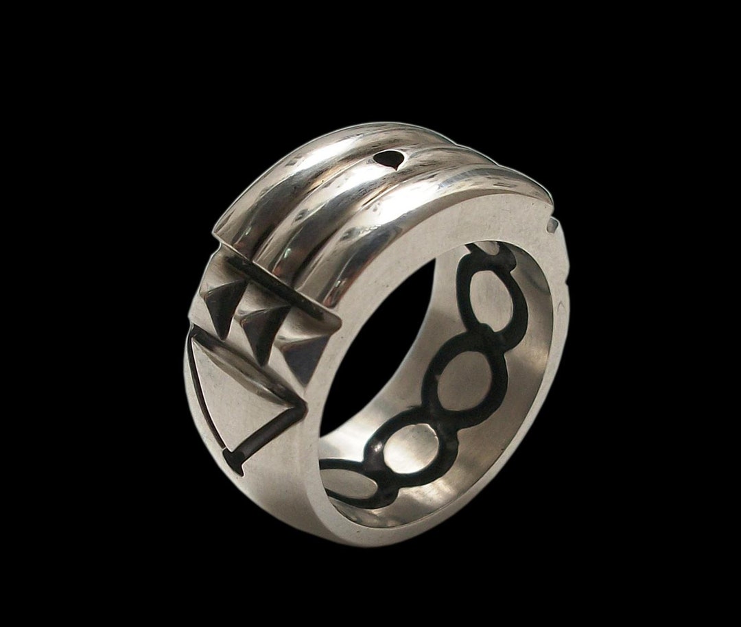 Atlantis Ring, Sterling Silver Atlantis Ring, Black Finish, Silver ...