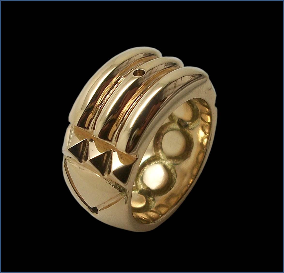 Atlantis Ring, 18K Solid Gold Atlantis Ring, Shiny Finish, Gold Unisex ...