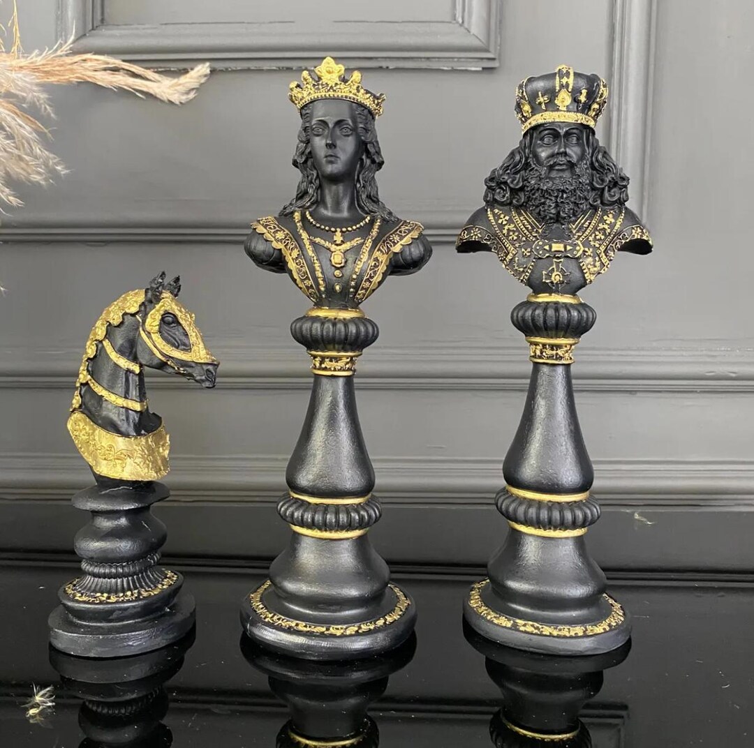 Large Chess Sculpture Set of 3, King Queen Horse Bust Chess, Chess ...