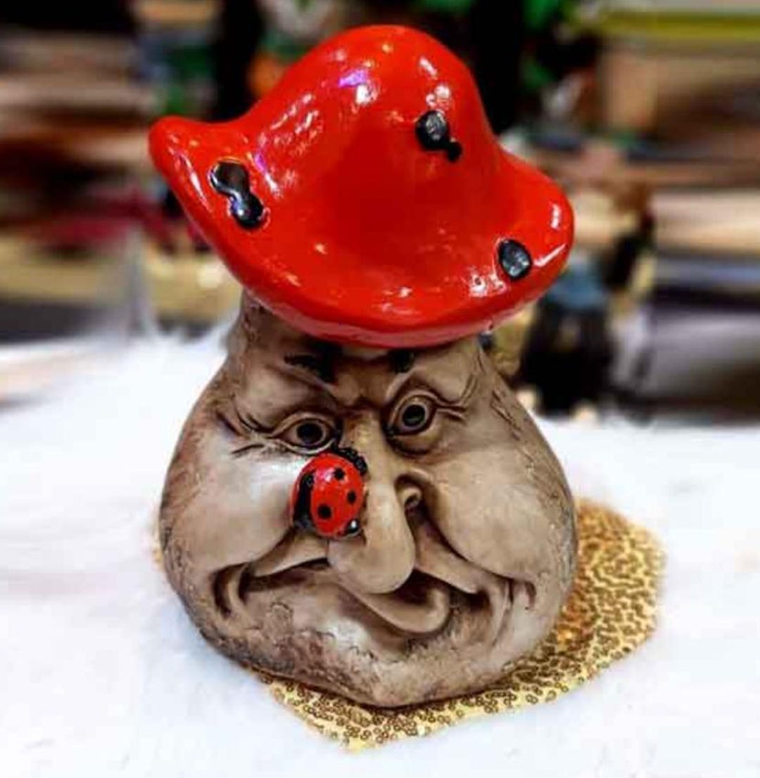 Angry Face Mushroom Statue, Unique Angry Mushroom Garden Statue ...