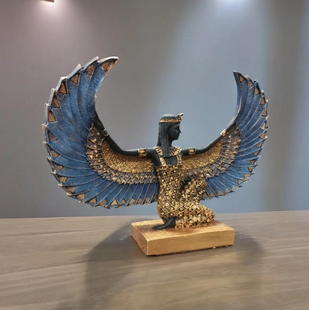 Egyptian Goddess Isis Statue With Open Wings, Ancient Egypt Isis ...