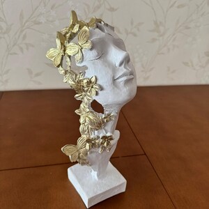 Artistic Girl Face With Flowers Sculpture, Floral Face Art Decor ...
