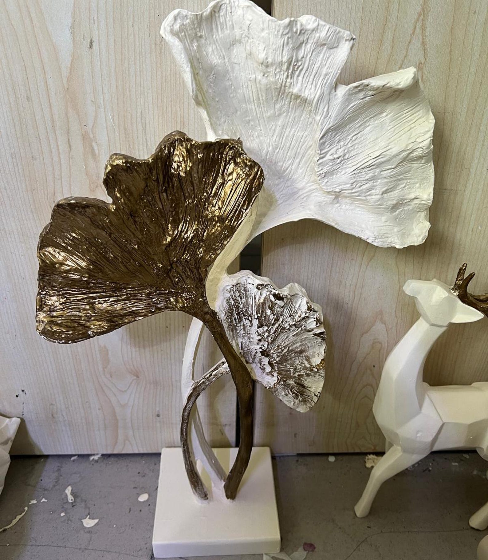 Large Triple Leaf Figure Object, Minimalist Leaf Decor, Abstract Leaf ...