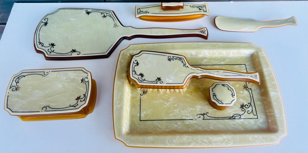 Antique Windsor Amerith Bakelite Celluloid Dresser Set, Mother of Pearl ...