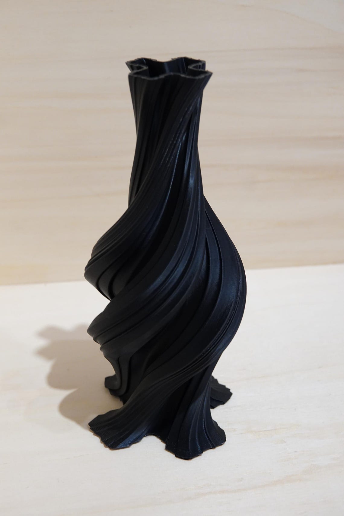 Modern Twisted Vase | PLA Decorative Vase - Etsy
