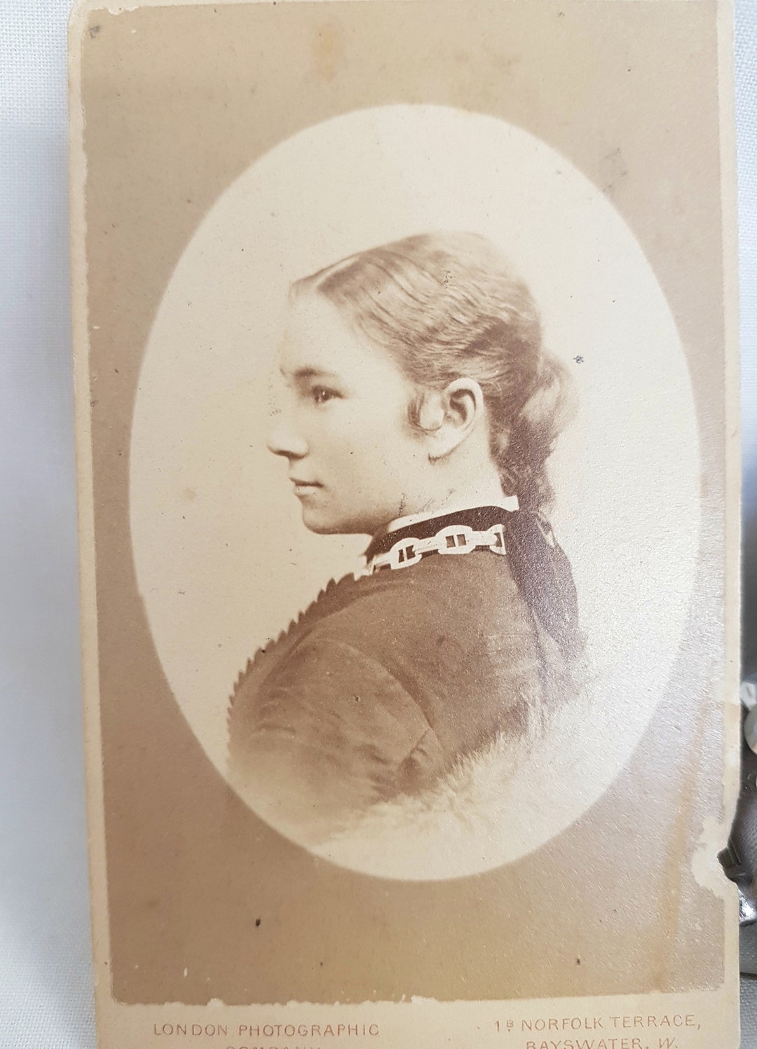 Victorian CDV beautiful young woman English beauty antique - Etsy.de
