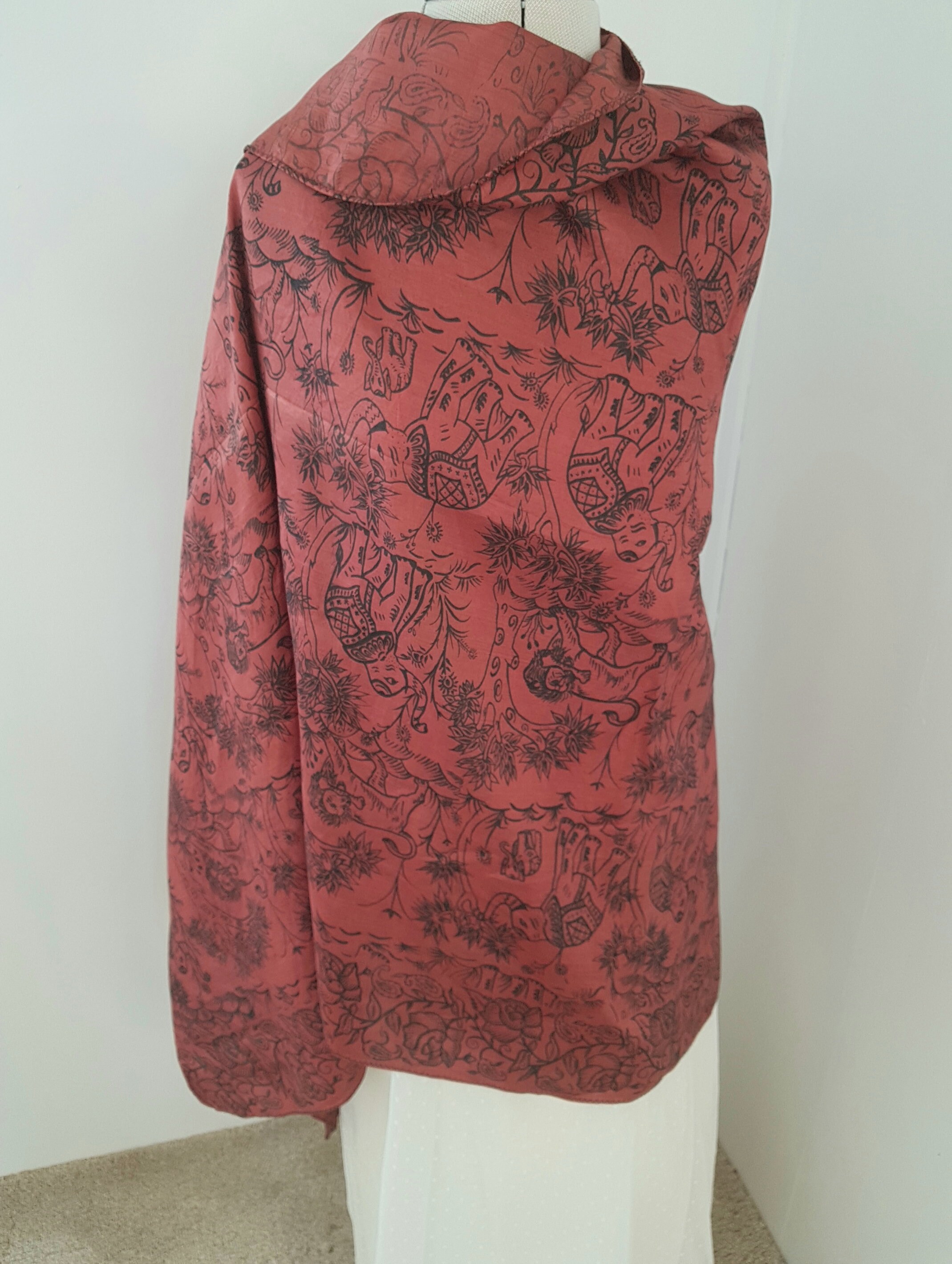 Vintage shawls HUGE medieval look 90s wrap ancient looking | Etsy