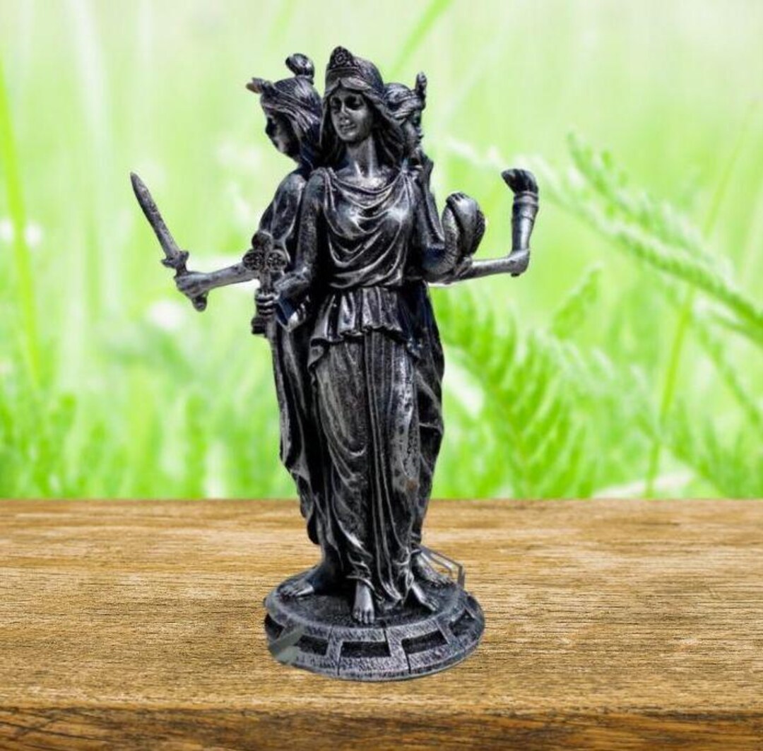 12 Hecate Statue, Greek Goddess of Magic Figurine Sculpture, Goddess of Witchcraft and Magic ...