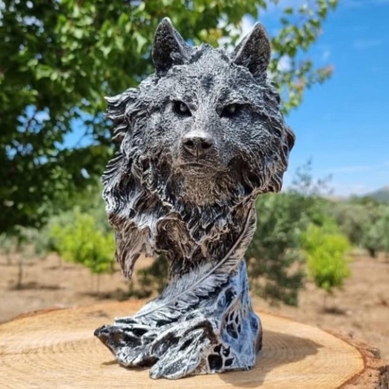 Wolf Figurine - Etsy
