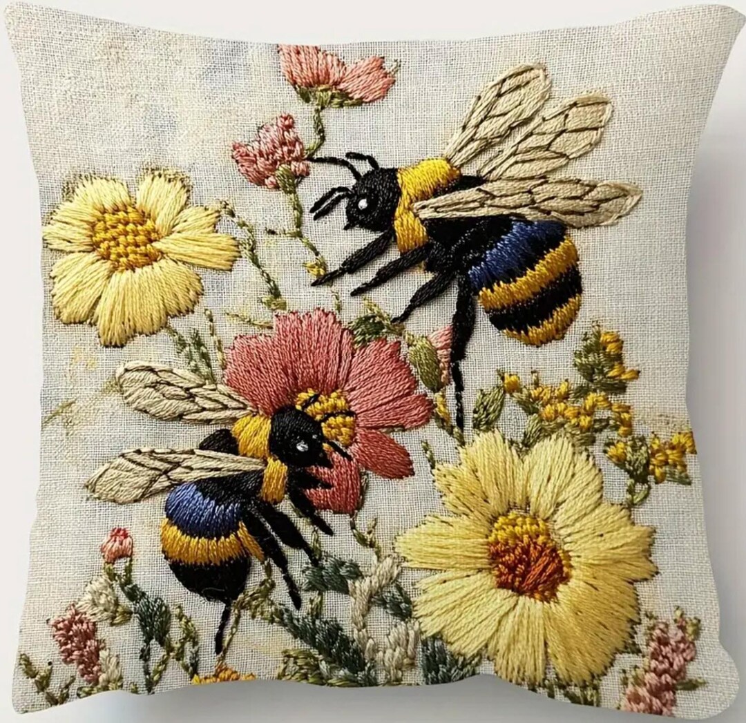 THROW PILLOW COVER - Charming Bees & Wildflowers Printed Throw Pillow ...