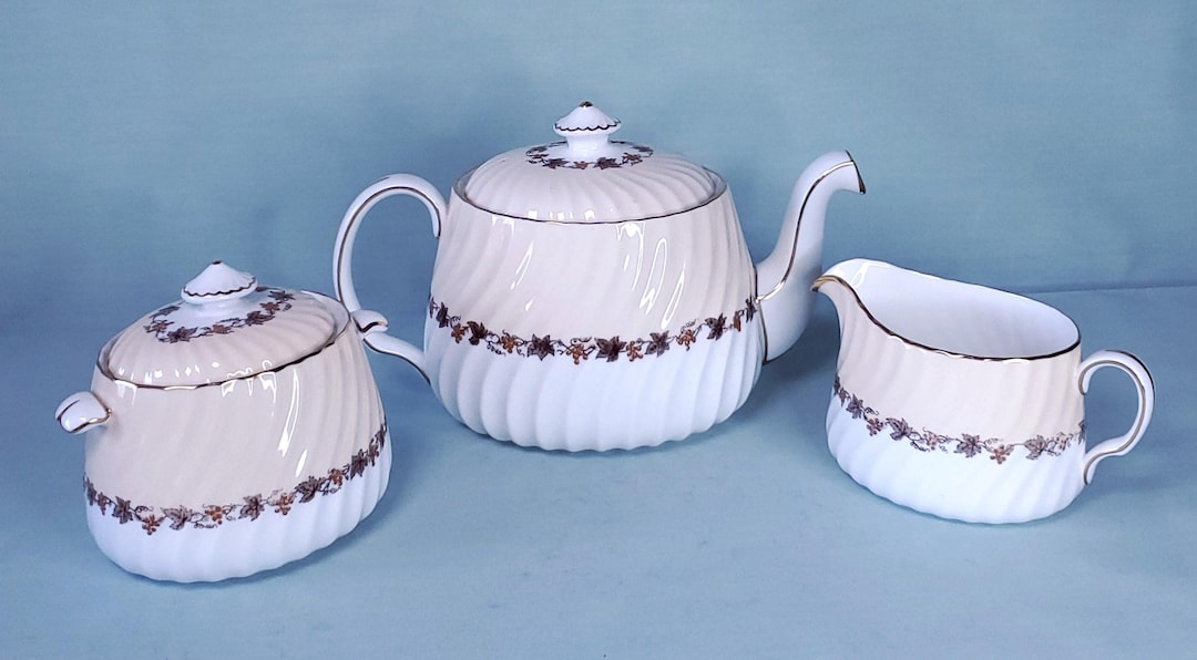 Minton “vineyard” Bone China Teapot Set With Creamer & Lidded Sugar ...
