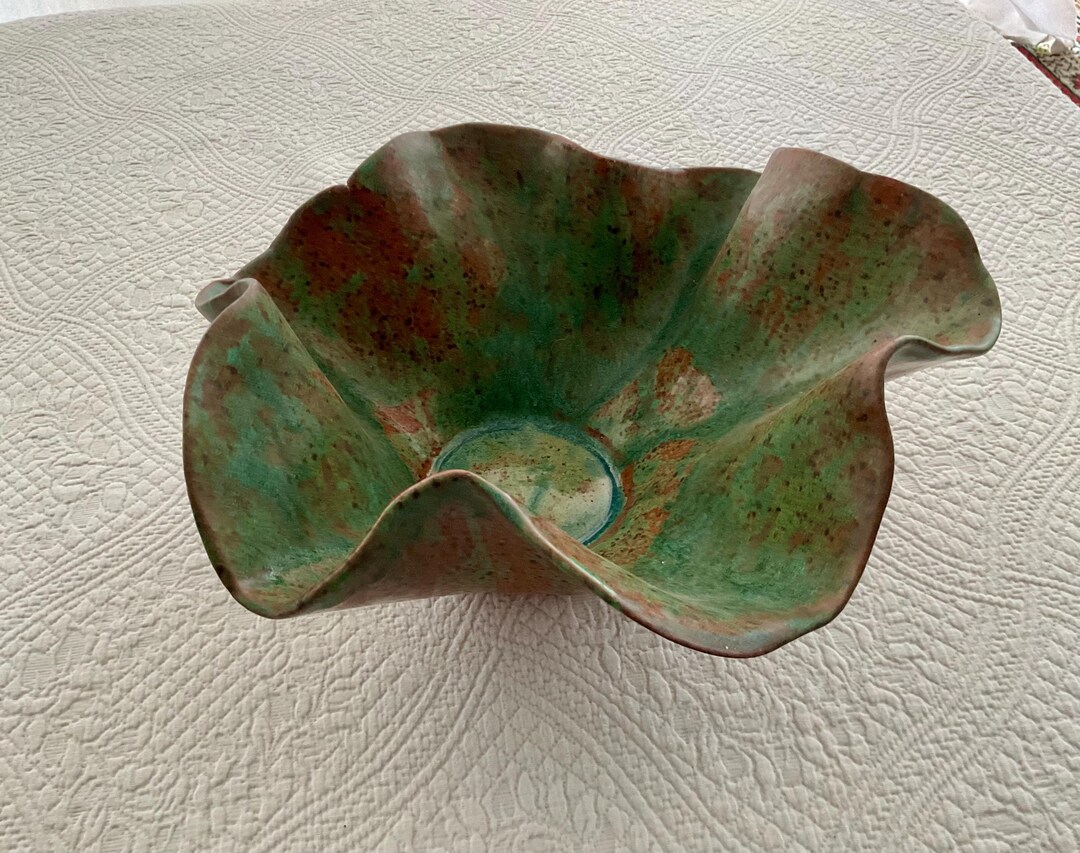 Ceramic Scalloped Edge Large Bowl - Etsy