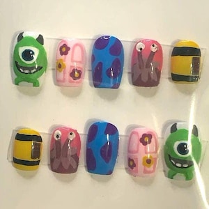 Mike Wazowski Nails - Etsy