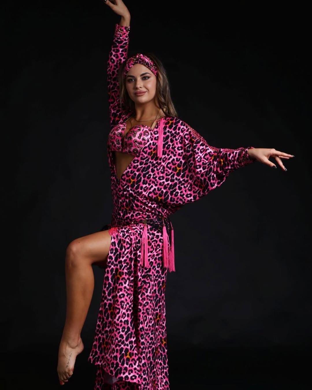 Made to Order Luxury Baladi Performance Crystals Dress,oriental Saidi ...