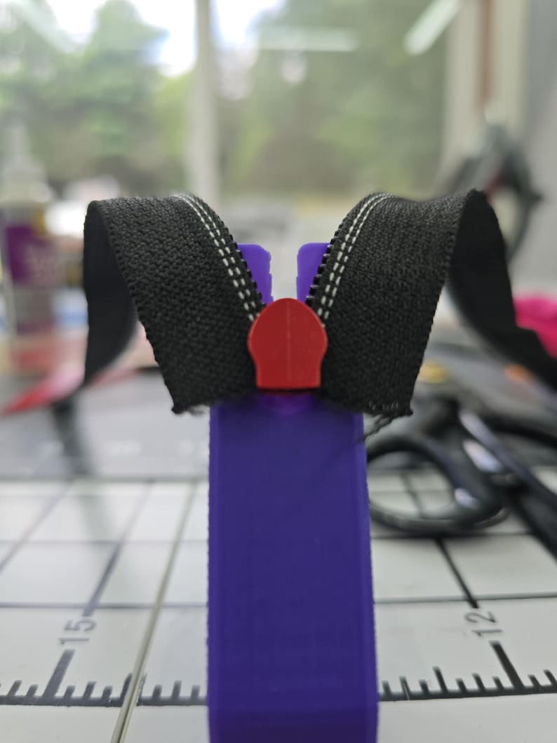 Zipper Pull Jig: Crafting Tool for Easy Zipper Assembly Sewing - Etsy