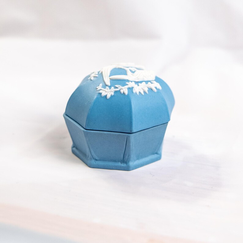 Vintage Spode Wedgewood Matte Blue Trinket Box and Spade Trivet - Etsy