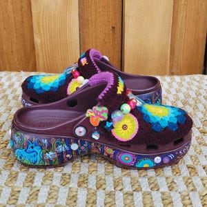 Custom Crocs™ - Any Size, Personalized Design, FREE Shipping - Etsy