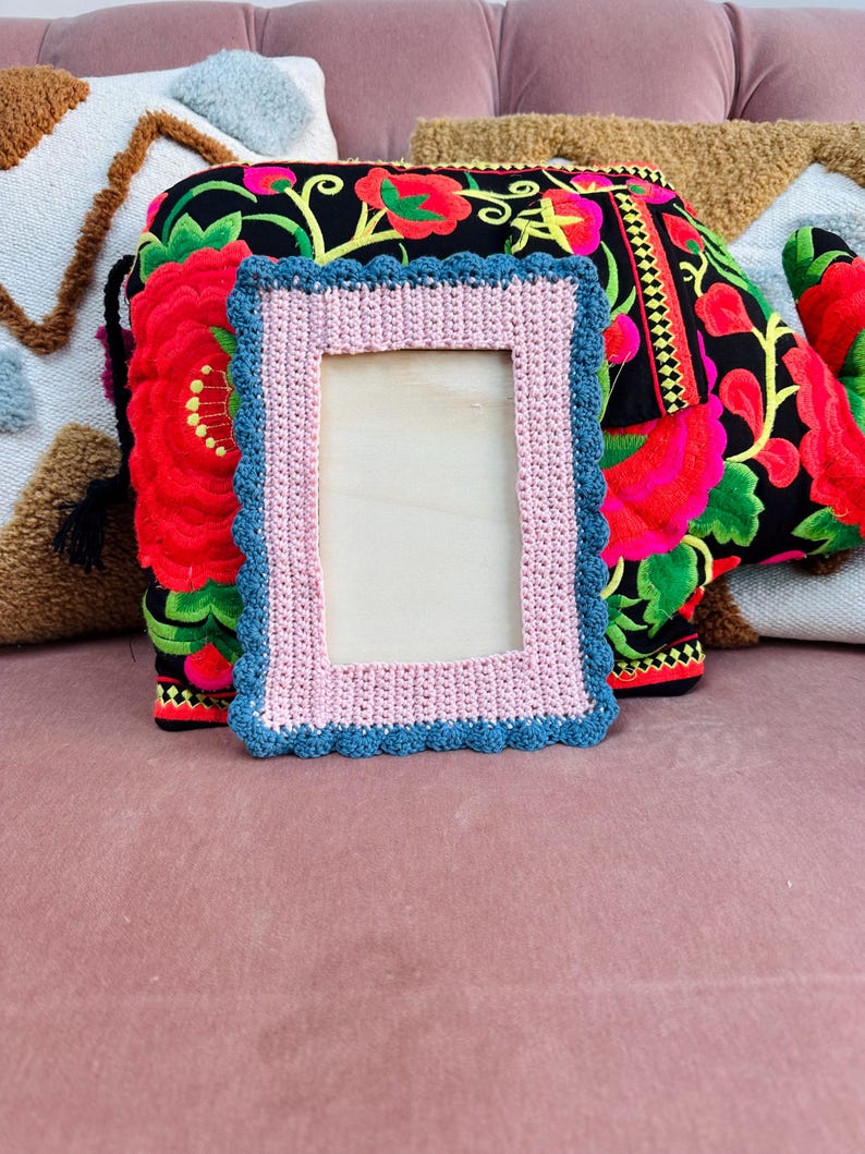 Beginner-friendly Crochet Picture Frame Pattern - Etsy