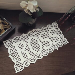 Crochet Name Doily, Personalized Family Name Banner * Heirloom Gift ...