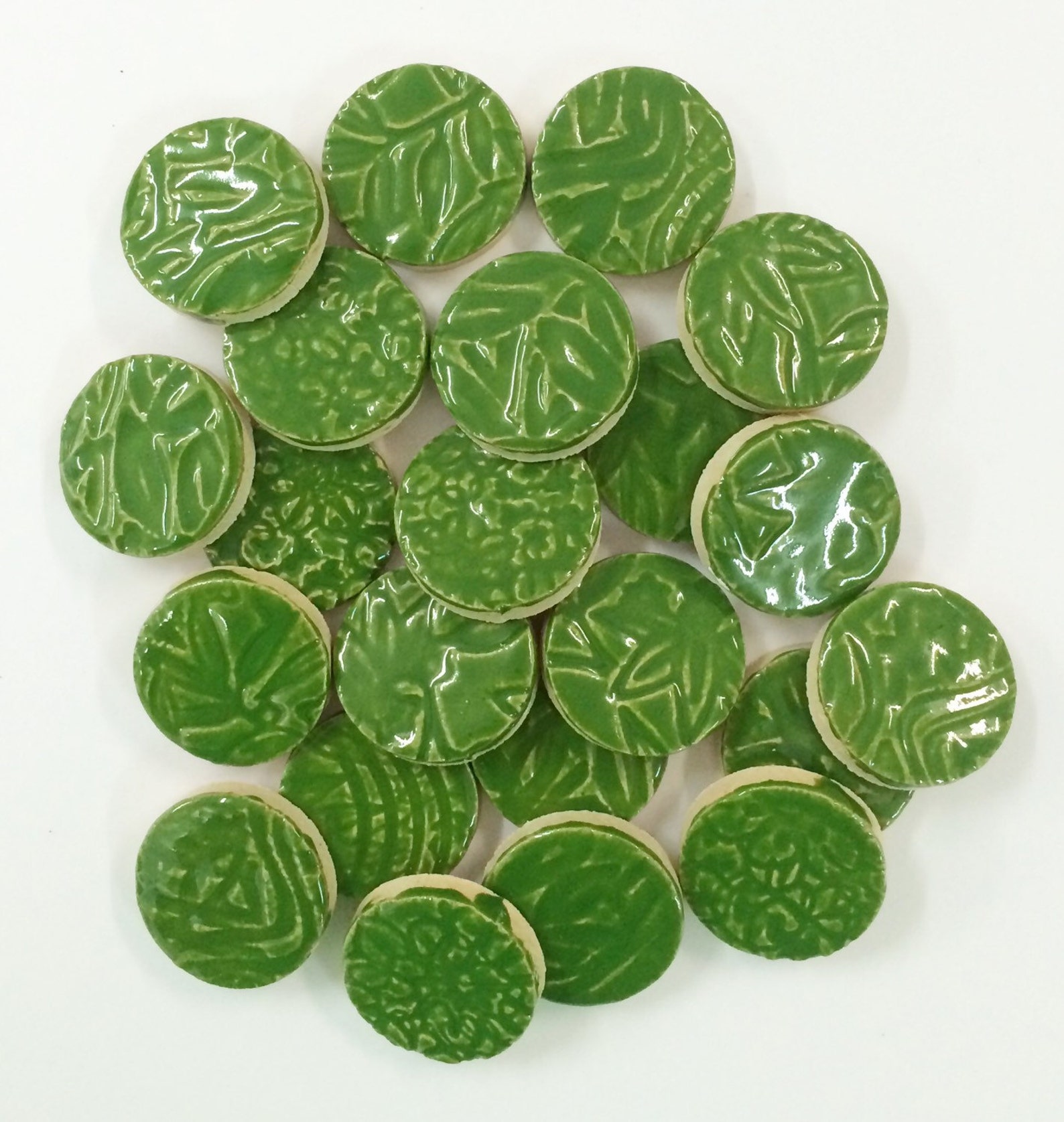 50 CLOVER GREEN CIRCLE 1 Inch Tiles - High Fired -textured - Etsy