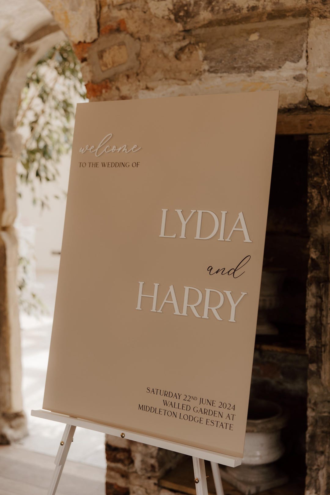 Acrylic Wedding Welcome Sign With 3D Names - Luxury Wedding Signage ...