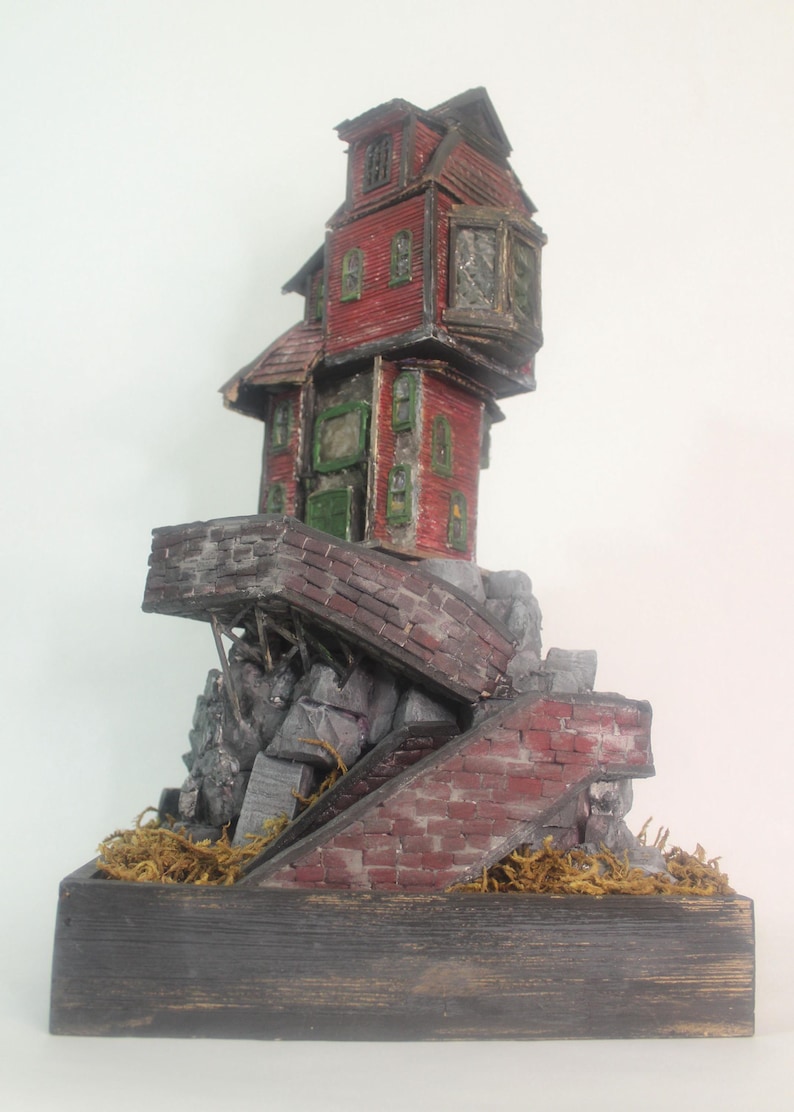 Haunted Hilltop Sculpture: Spooky House Sculpture - Etsy