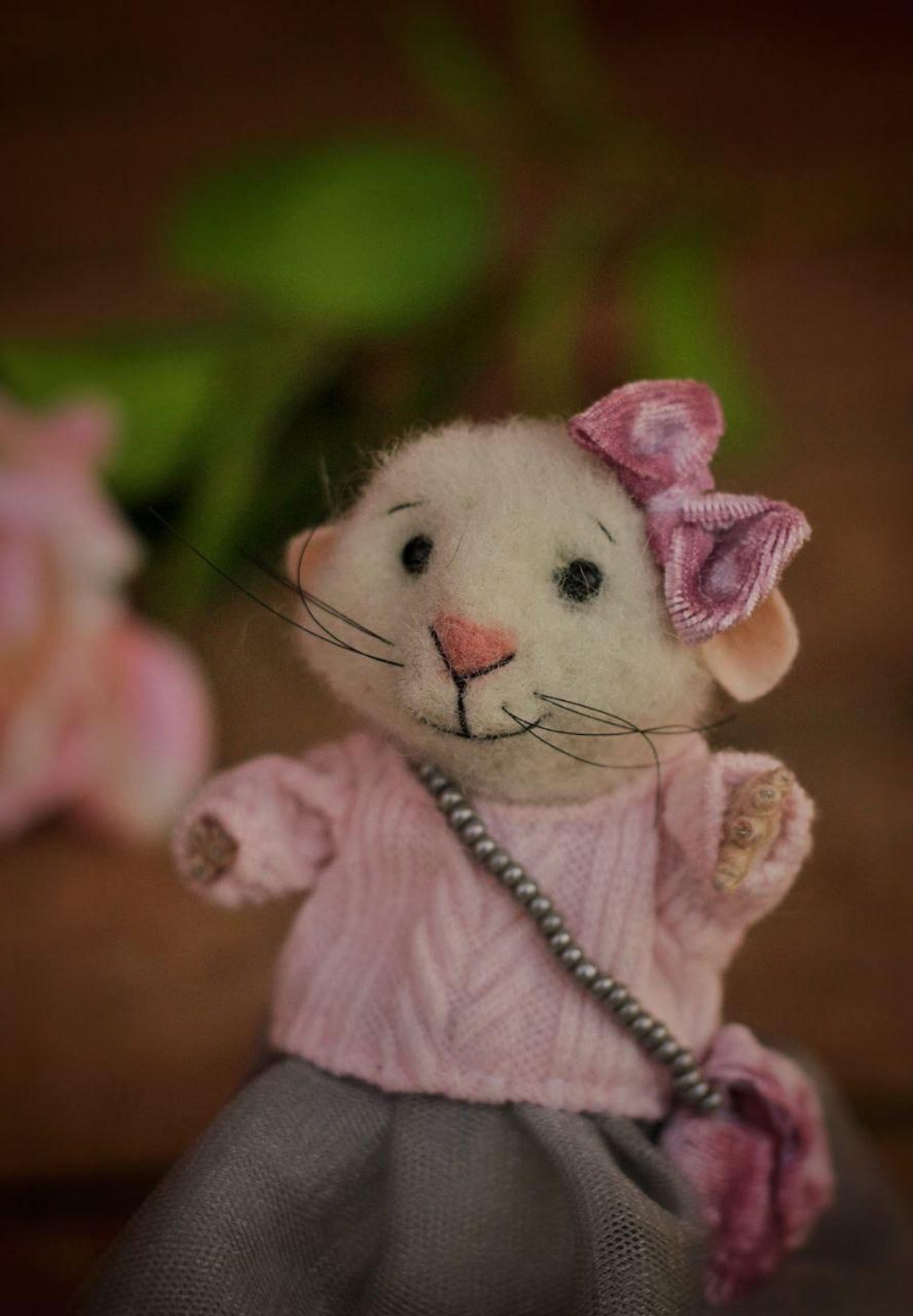 Needle Felted Girl Mouse in Rose, She Wears a Bow and Use a Little ...