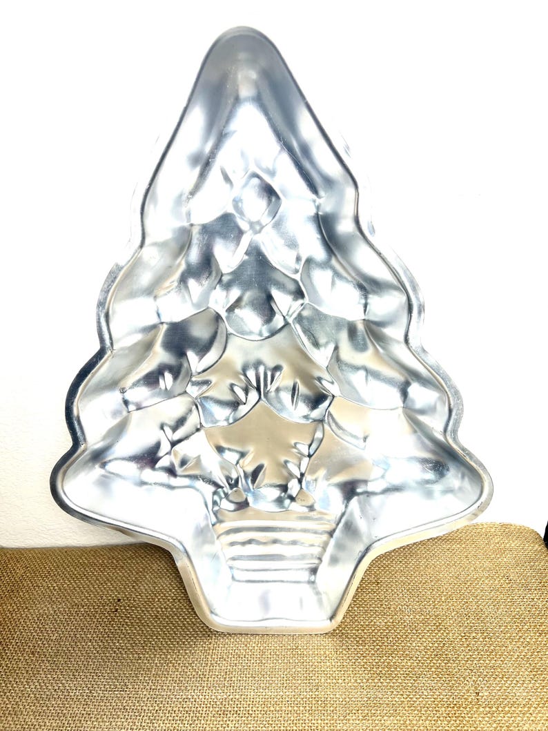Vintage Wilton Christmas Tree Cake Pan - Etsy
