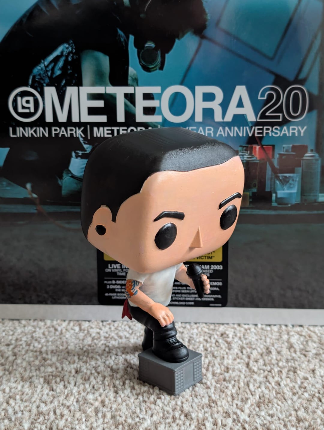 Chester Bennington Custom Funko Pop - Etsy