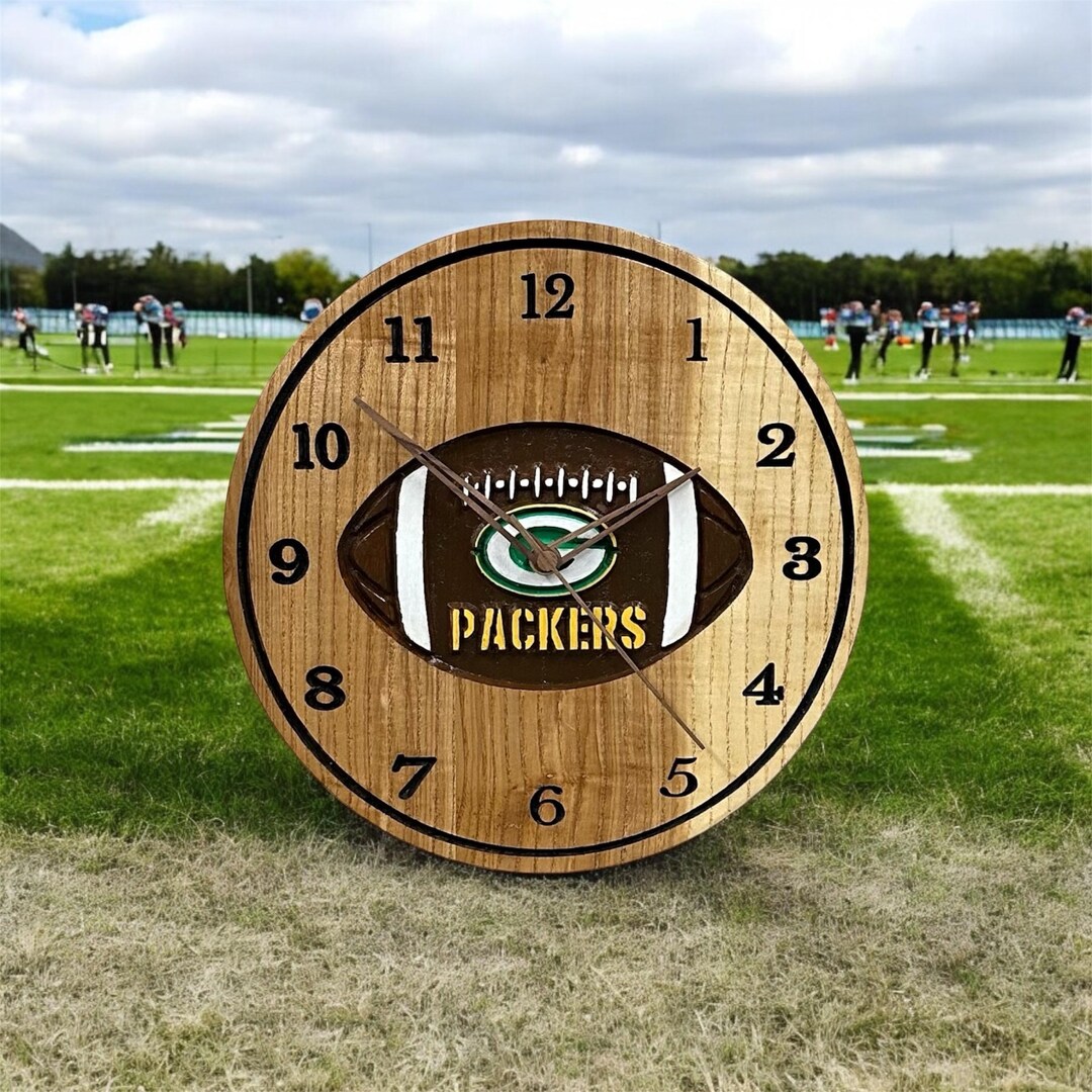 Green Bay Packers Wooden Clock - Etsy