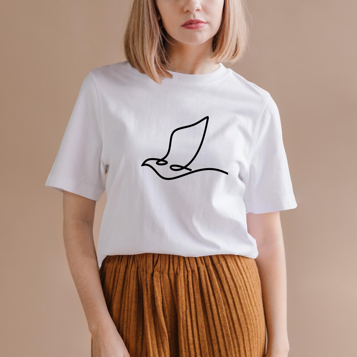 Printable Minimalist One Line Drawing of Bird Flying Continuous Line ...