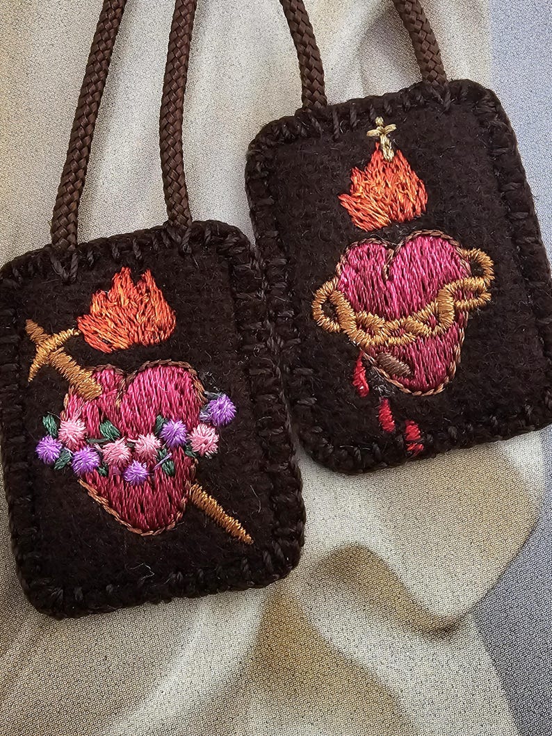 Petite Embroidered Wool Scapular: Jesus Sacred Heart, Mary's Immaculate ...