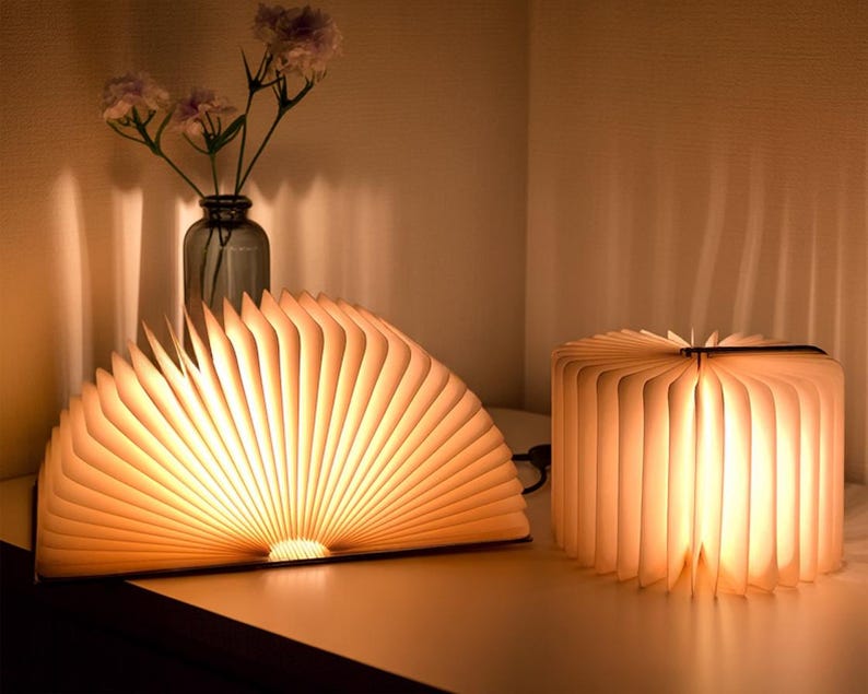 Winnie the Pooh Book Lamp, It Makes Such a Difference Said Pooh, Pooh ...