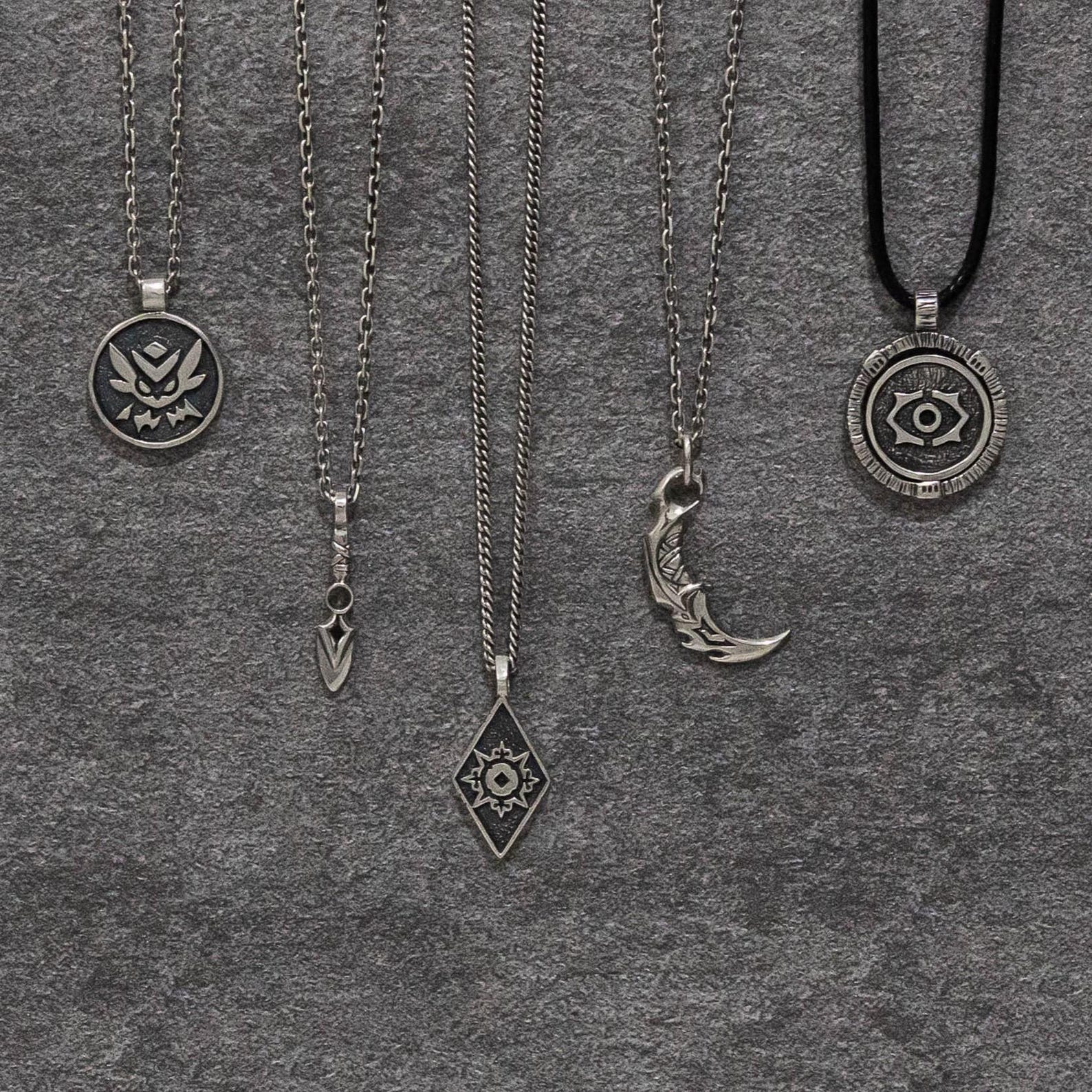 Empress Necklace Silver / Valorant Jewelry / Unisex Necklace Silver - Etsy