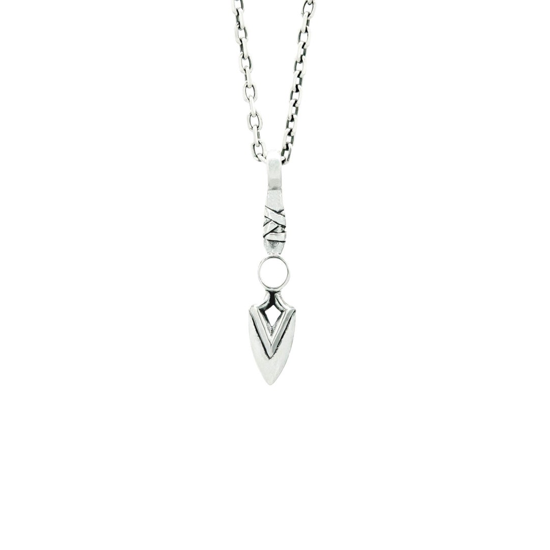 Jett Knife Necklace Silver / Valorant Jewelry / Gamer Necklace - Etsy