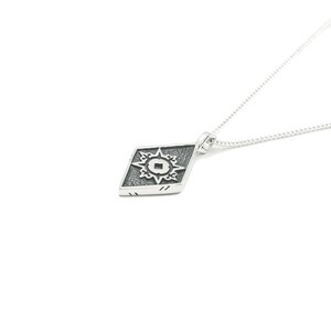 Empress Necklace Silver / Valorant Jewelry / Unisex Necklace Silver - Etsy