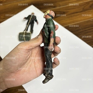 Underwater Horror Masked Killer Figure - Aquarium Decoration - Fish ...
