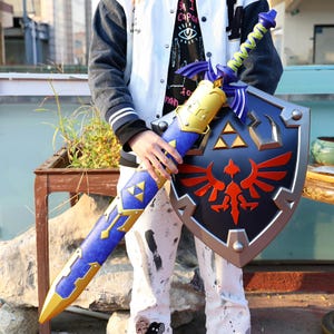 Zelda Master Light-up Sword Replica Decor Hylian Shield Cosplay Prop ...