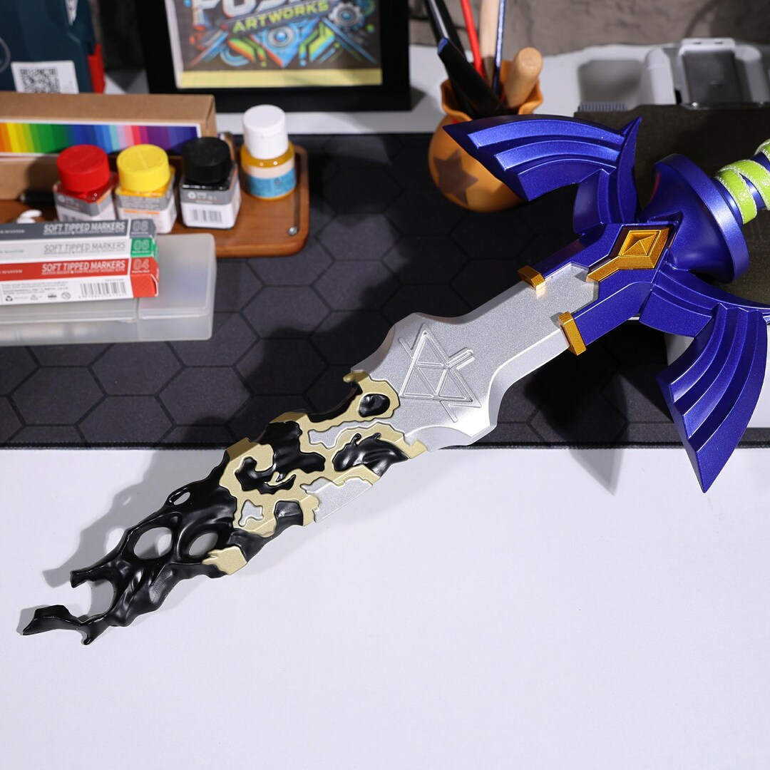 Zelda Corrupted Master LED Sword Link's Corrosion Replica Costume Prop ...