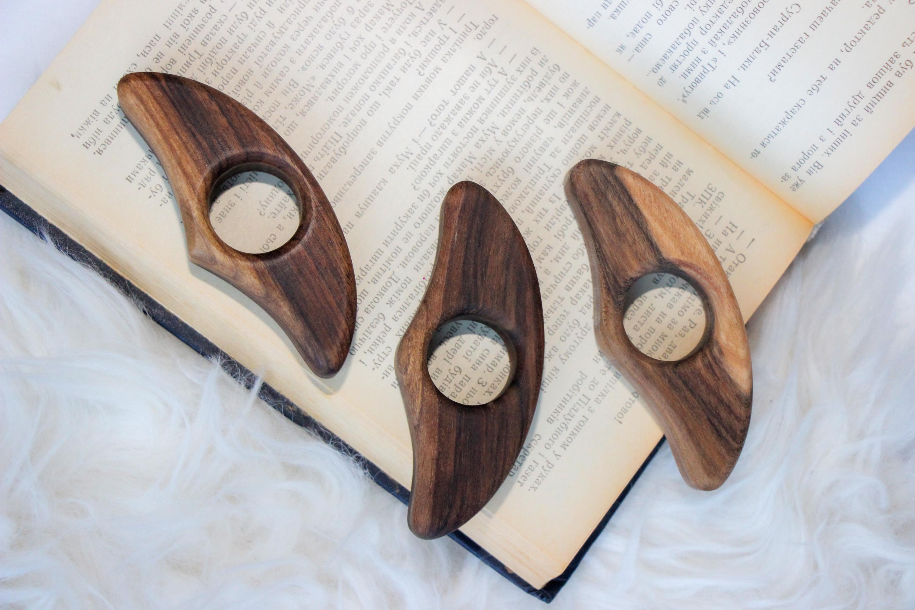 Personalized Wooden Thumb Book Page Holder With Custom Engraving ...