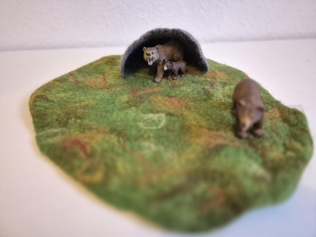 Cave Carpet, Hand-felted, Play Carpet, Waldorf, Bear Cave - Etsy