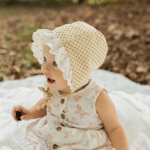 Baby Cotton Ruffled Bonnet, Toddler Sunbonnet, Cottage Core Baby Bonnet ...