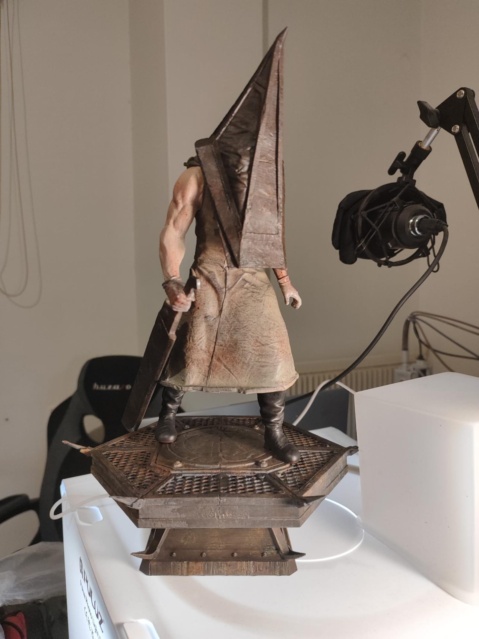 Pyramid Head Custom Figure - Etsy