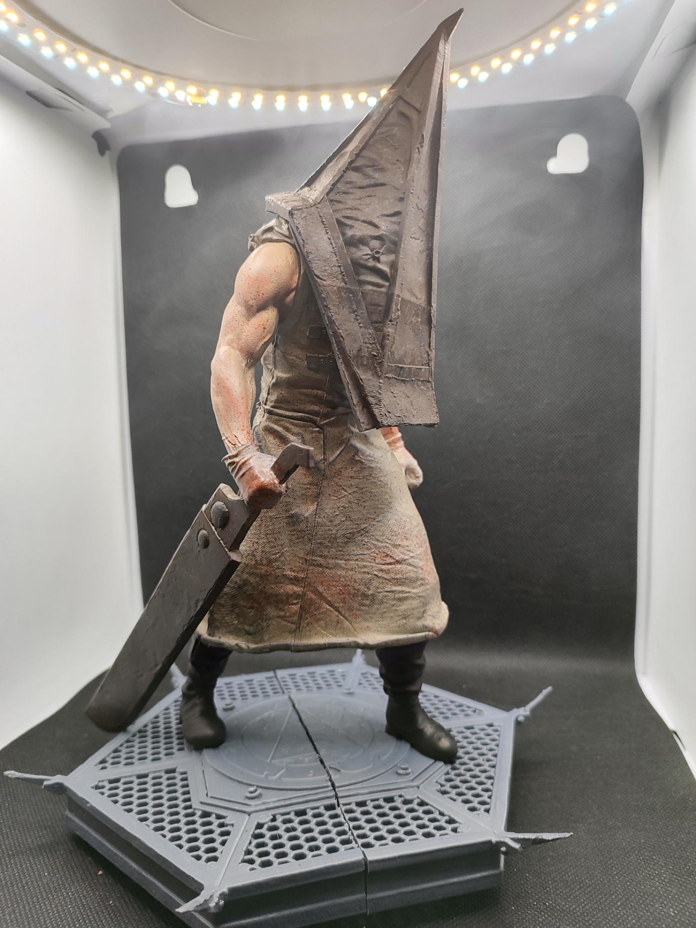 Pyramid Head Custom Figure - Etsy