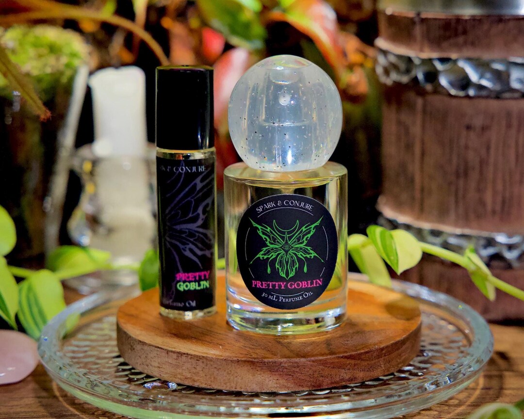 Pretty Goblin — Chocolate, Peach Gourmand Perfume Oil - Etsy