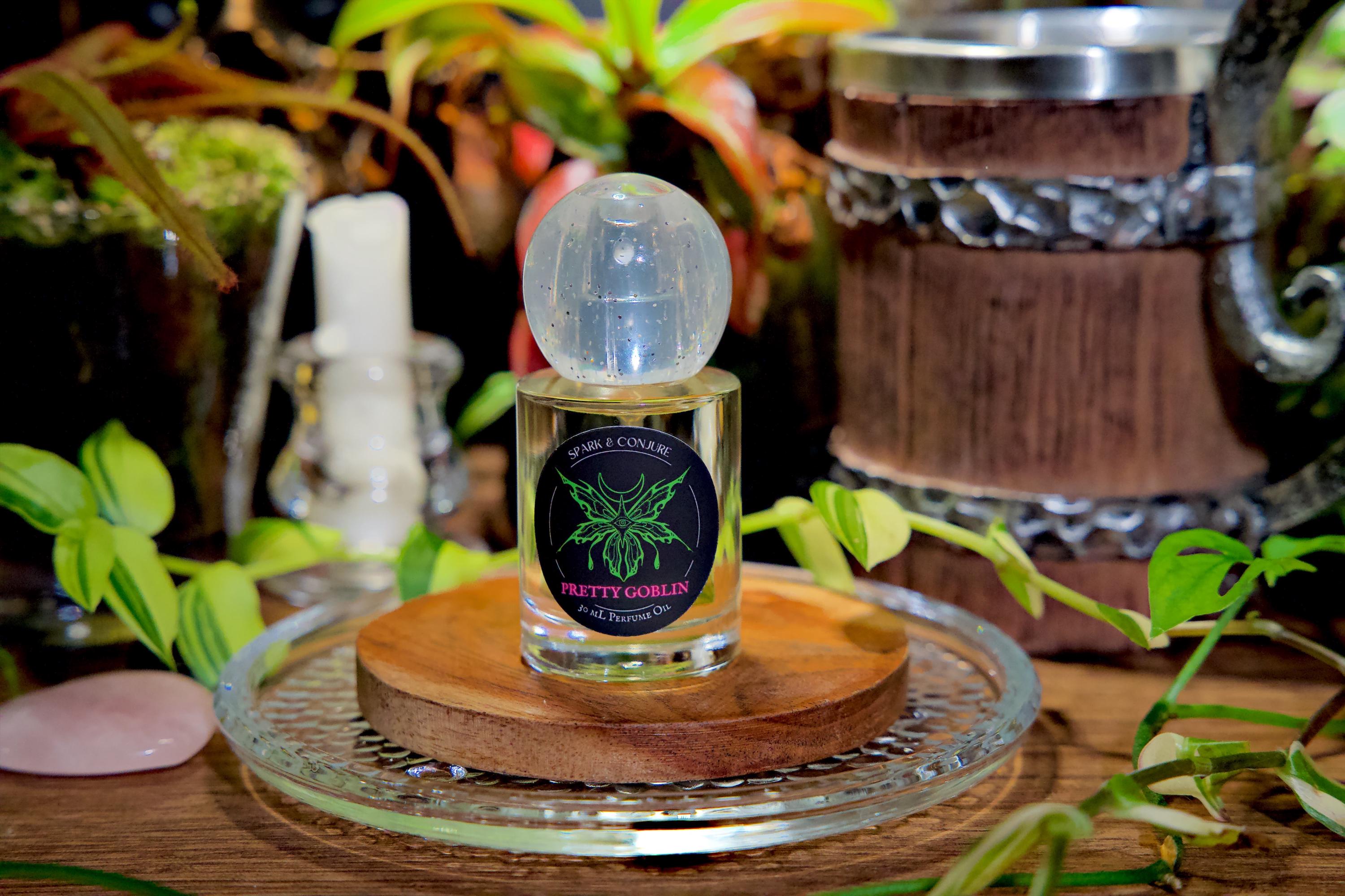 Pretty Goblin — Chocolate, Peach Gourmand Perfume Oil - Etsy