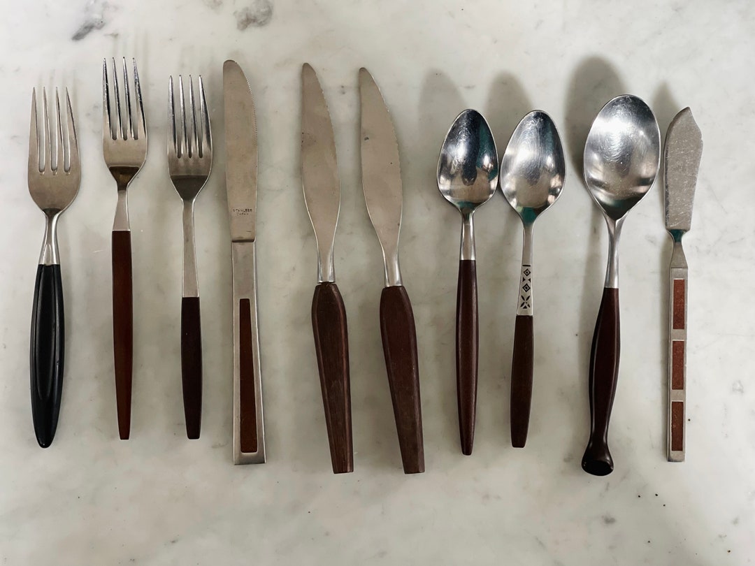 Vintage Mismatched Stainless Steel Flatware 10 Pieces Wooden Handles - Etsy