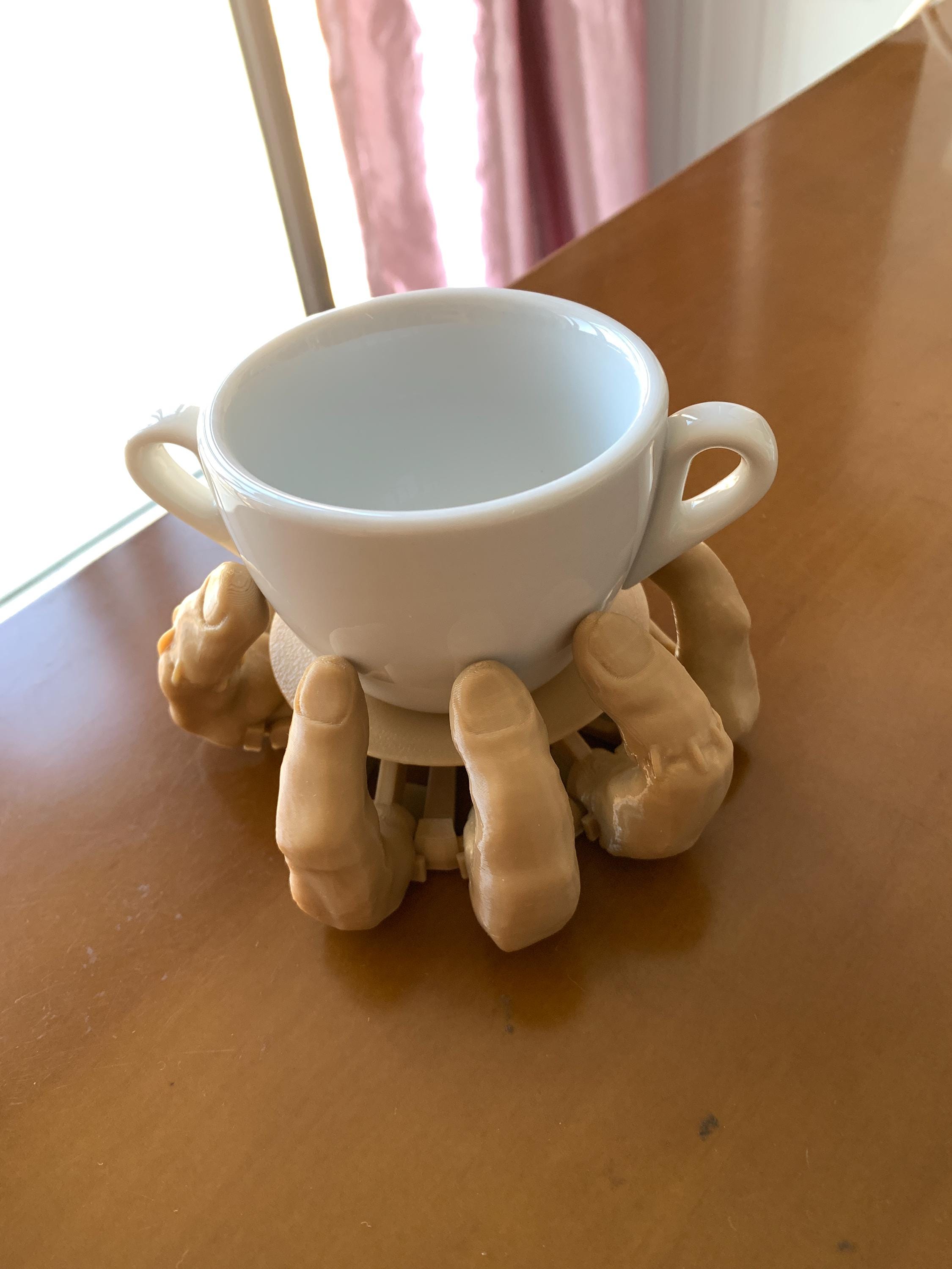 3D Printed Skeleton Hand Self-adjusting Coasters, Palm-shaped Coasters ...