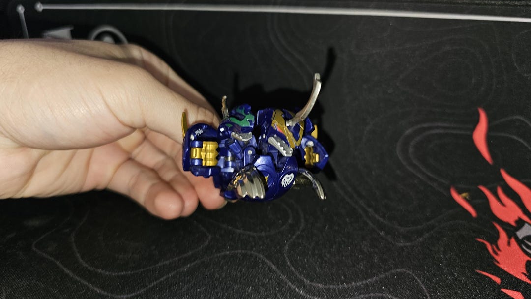 Bakugan Bakutech Darkus Sanzu Hollowbos Silver Version 700G Japan ...